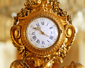 How to Sell Antiques | A Guide to Selling Antiques Online